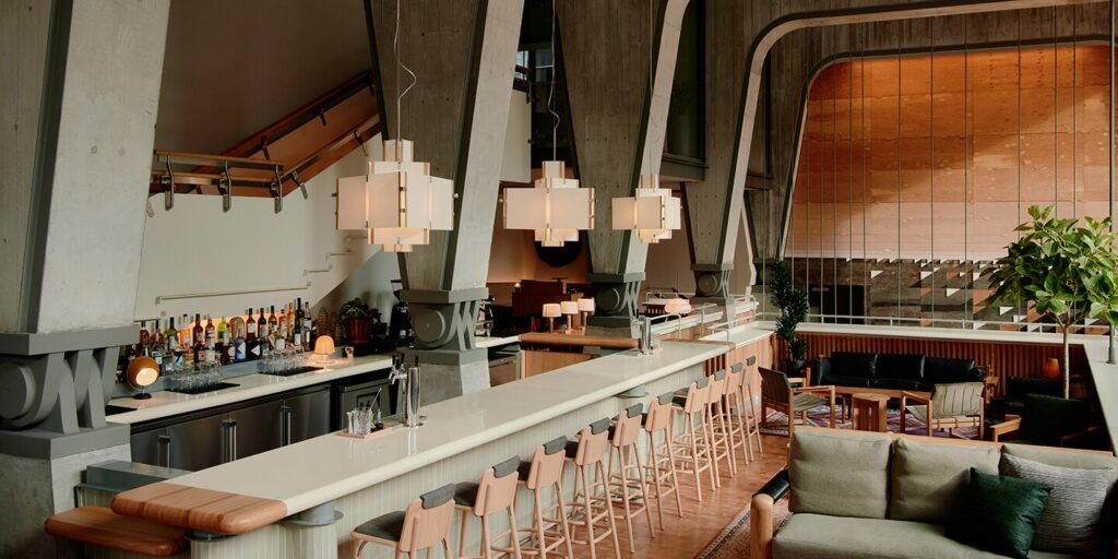 Best Boutique Hotels in Toronto for a Unique Stay