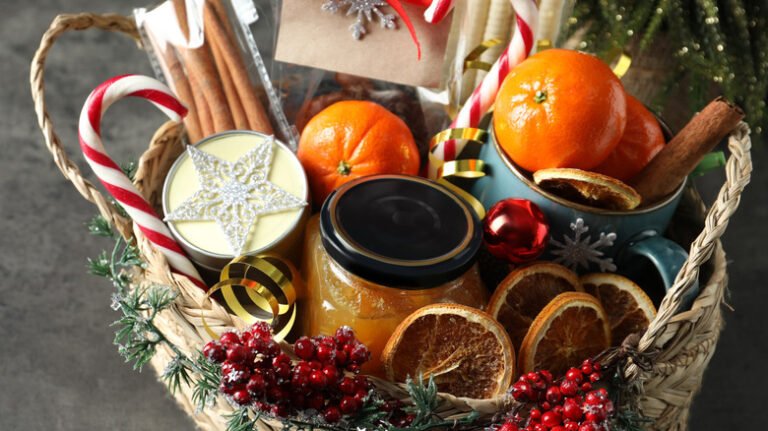 Best Holiday Gift Baskets in Toronto