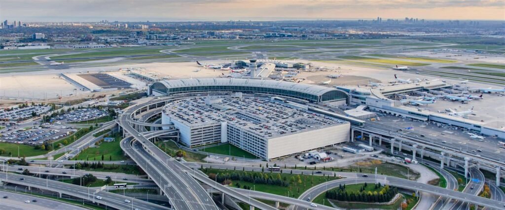 Navigating Toronto Pearson International Airport